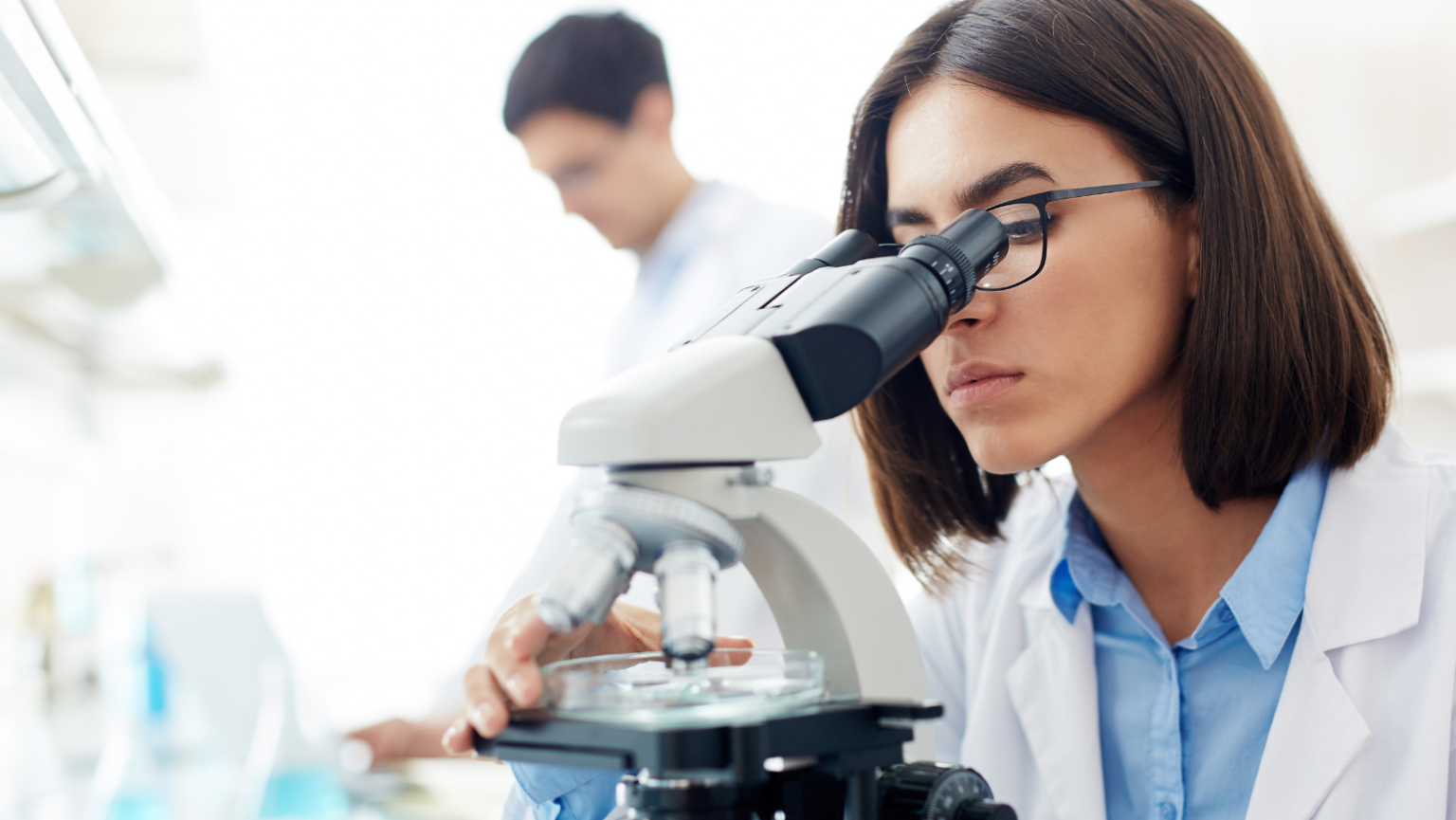 From Glass to Pixels: How Digital Pathology Is Rewiring the Modern Lab ...